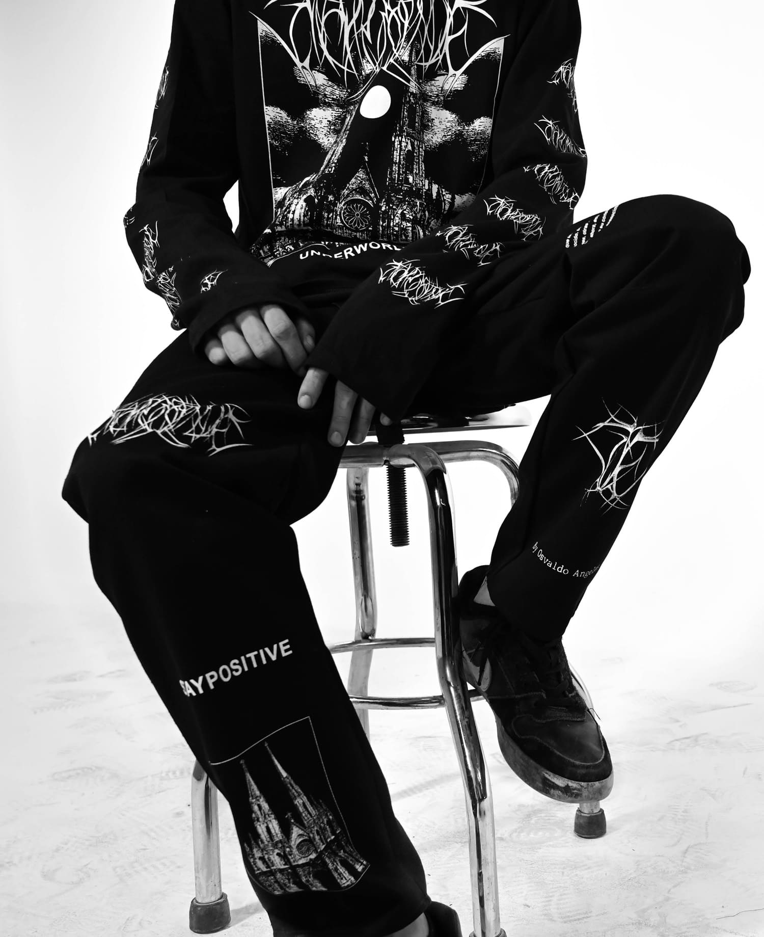 UNBREAKABLE – Stay Positive Clothing